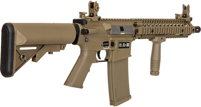 SPECNA ARMS M4 Daniel Defense MK18 CORE X-ASR - full tan | Muničák