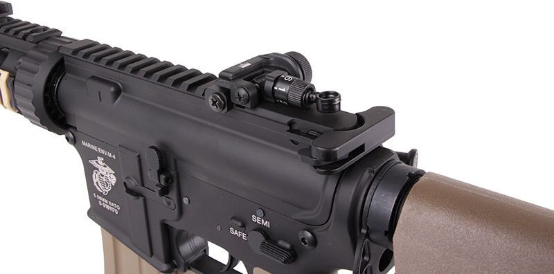 SPECNA ARMS M4A1 RIS Short Half Tan /w CTR stock (SA-A06-HT) | Muničák