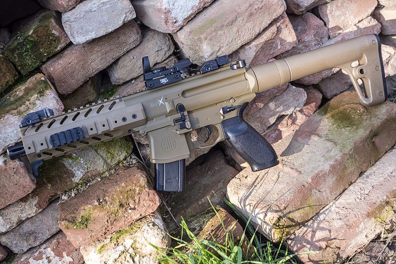 SIG SAUER Vzduchovka CO2 MPX FDE, kal. 4,5mm diab. (SIG018) | Muničák