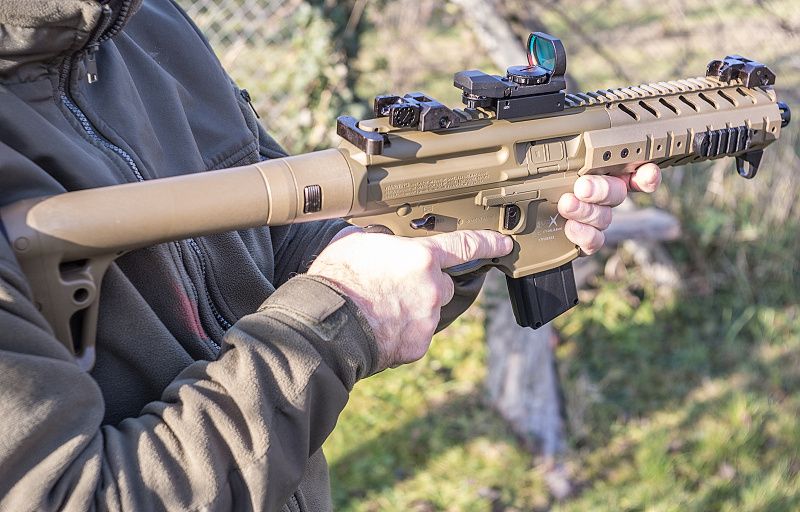 SIG SAUER Vzduchovka CO2 MPX FDE, kal. 4,5mm diab. (SIG018) | Muničák